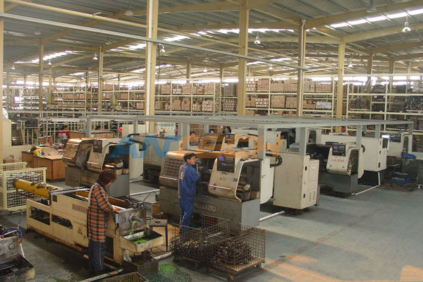 clutch disc clutch cover for ISUZU heavy duty truck ISC572 ISC546 ...